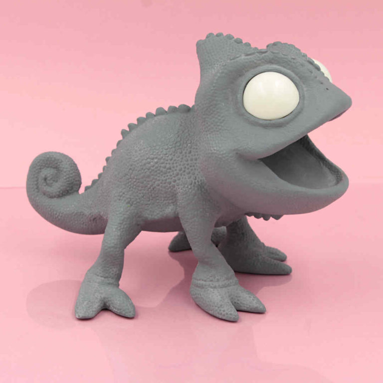 Rapunzel Pascal ring holder | THEMODELMAKER