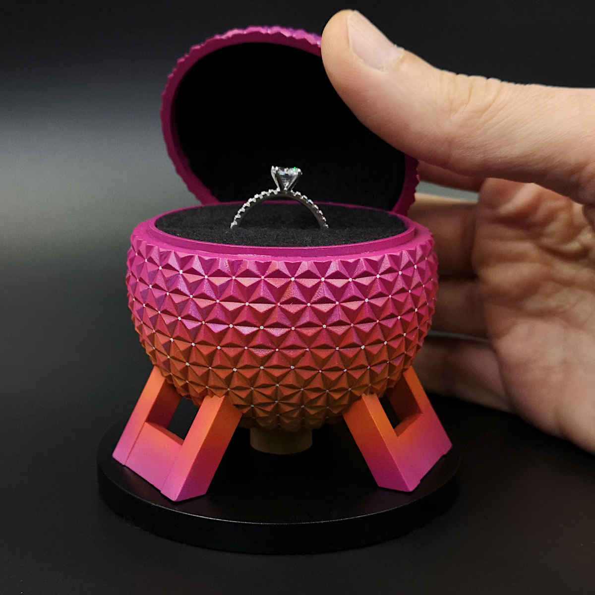 epcot ring box 7 | THEMODELMAKER